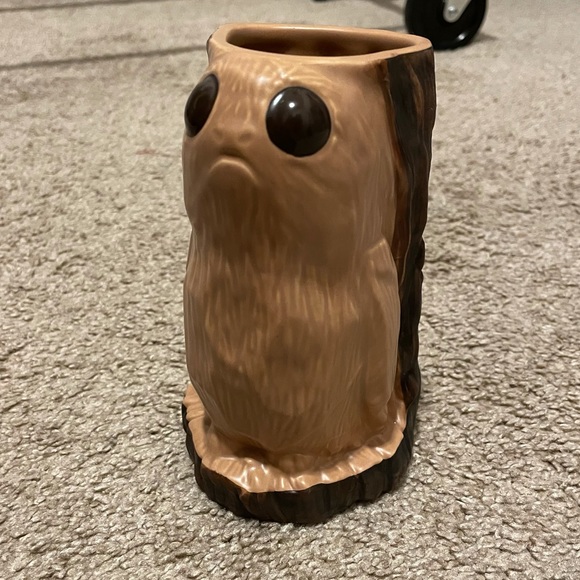 Star Wars | Dining | Disneyland Star Wars Galaxys Edge Black Spire Ogas ...